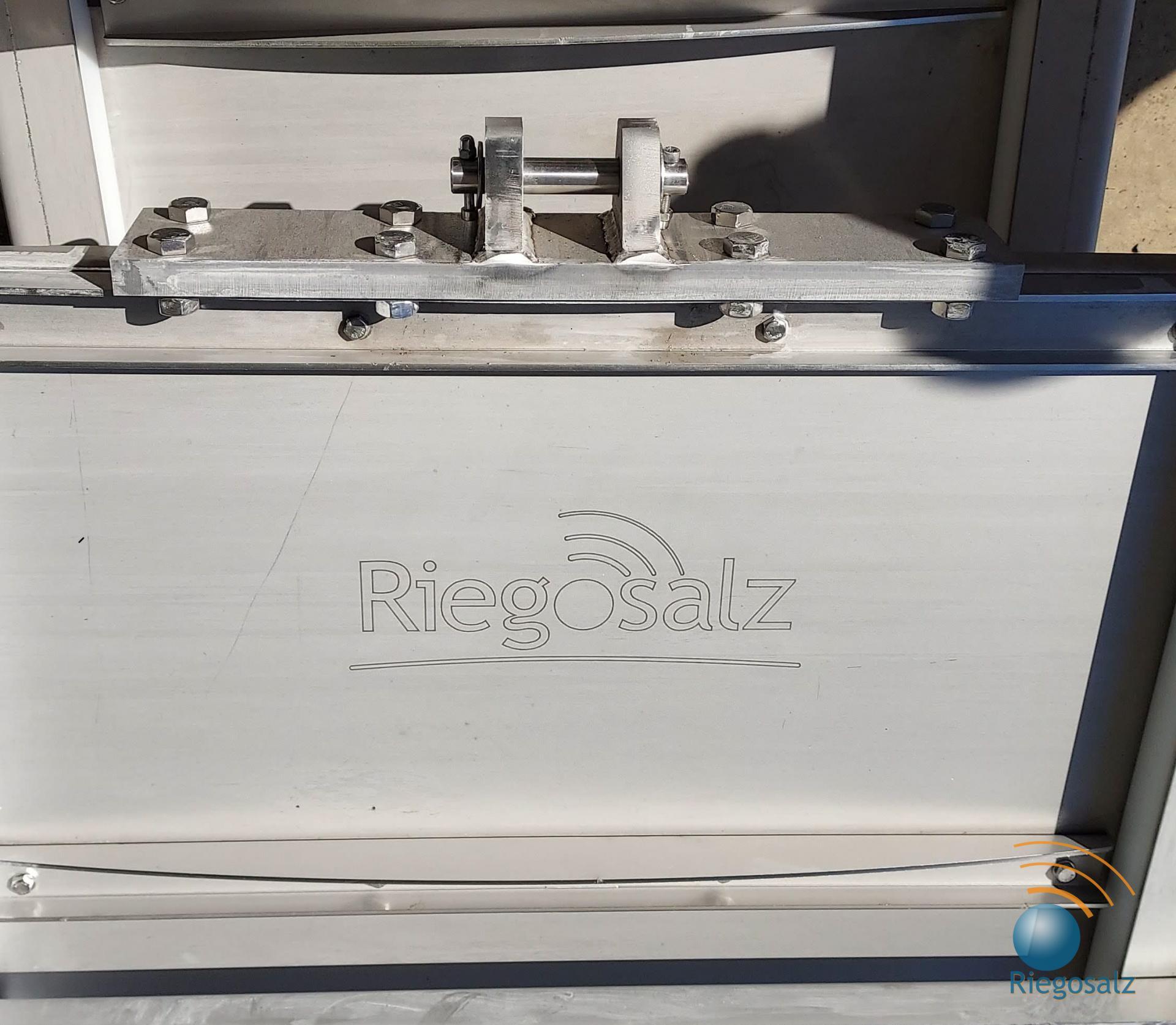 Compuertas automáticas Lutra y Ziquilink preparadas para Chile